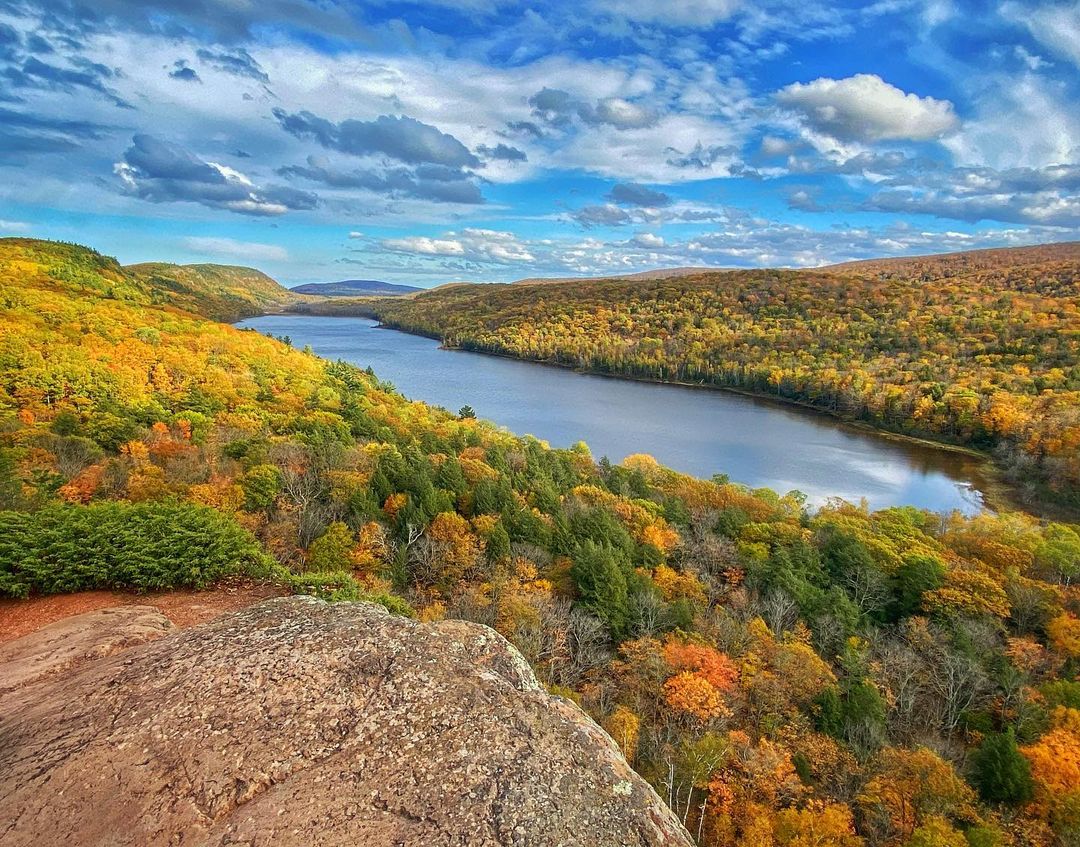 Discover the Magic of Fall Colors in the Porcupine Mountains: Ultimate ...
